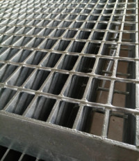 Galv Grating | Galvanized Steel Grating Floor Supply | HoleMetals.com